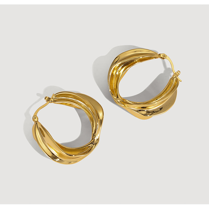 Large Gold Chunky Wave Hoops – zoiera